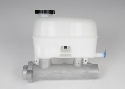 19209199 - OEM GM Master Cylinder | GMPartsCenter.net