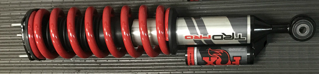 TRD Pro Fox Suspension - Front Right Spring and Shock - Toyota (PTR61 ...